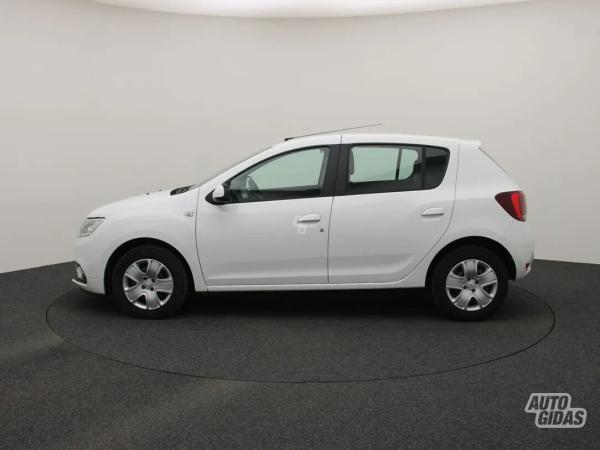 White Dacia Sandero 2020 in Vilnius, with an engine capacity of 1.00 L and mileage of 156 thousand km for 7099 €, photo 6 on AUTOMOTO.COM.LV