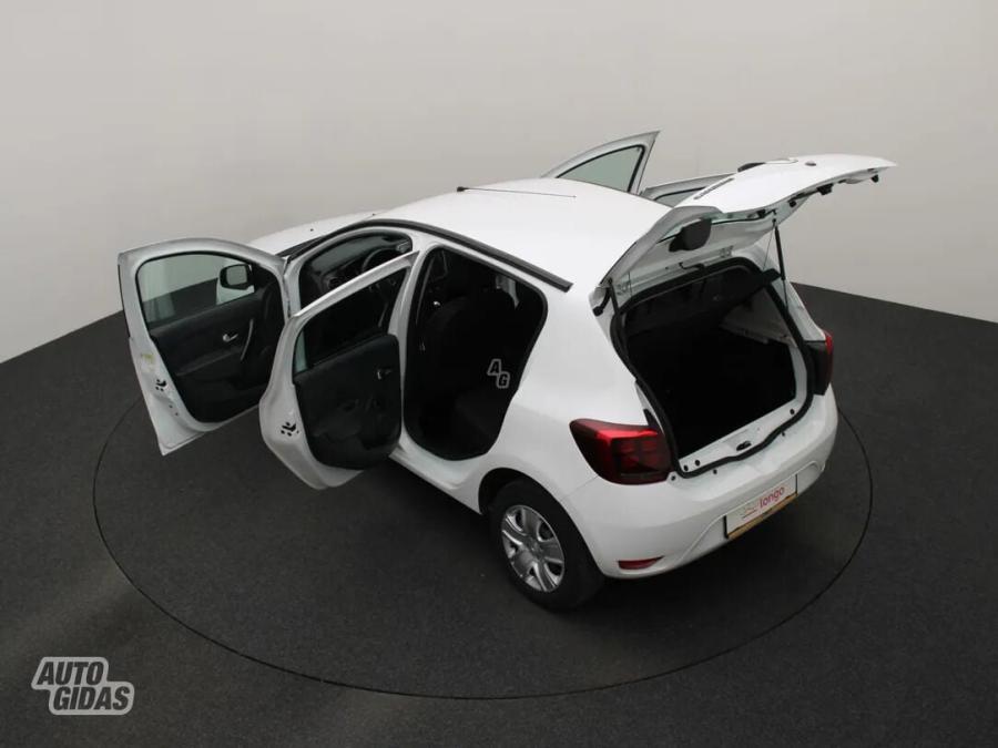 White Dacia Sandero 2020 in Vilnius, with an engine capacity of 1.00 L and mileage of 156 thousand km for 7099 €, photo 14 on AUTOMOTO.COM.LV