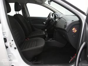 White Dacia Sandero 2020 in Vilnius, with an engine capacity of 1.00 L and mileage of 156 thousand km for 7099 €, photo 15 on AUTOMOTO.COM.LV