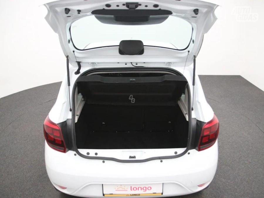 White Dacia Sandero 2020 in Vilnius, with an engine capacity of 1.00 L and mileage of 156 thousand km for 7099 €, photo 31 on AUTOMOTO.COM.LV