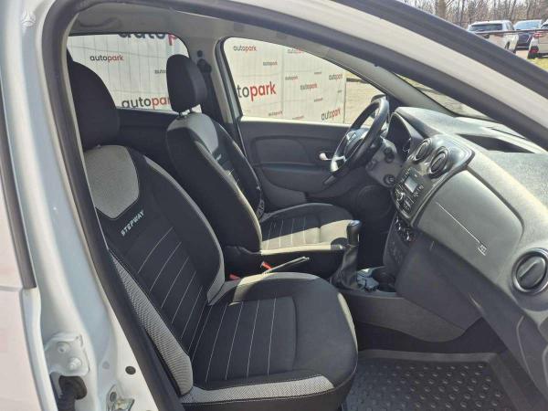 Balts Dacia Sandero 2020 Ukmergė, ar dzinēja tilpumu 0.90 L un nobraukumu 124 tūkst. km par 4900 €, foto 6 vietnē AUTOMOTO.COM.LV