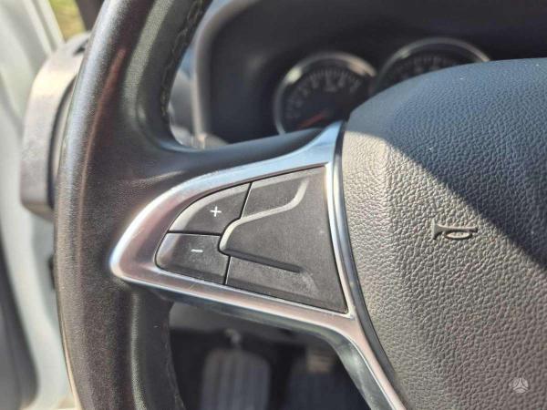 Balts Dacia Sandero 2020 Ukmergė, ar dzinēja tilpumu 0.90 L un nobraukumu 124 tūkst. km par 4900 €, foto 8 vietnē AUTOMOTO.COM.LV