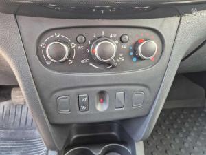 Balts Dacia Sandero 2020 Ukmergė, ar dzinēja tilpumu 0.90 L un nobraukumu 124 tūkst. km par 4900 €, foto 17 vietnē AUTOMOTO.COM.LV