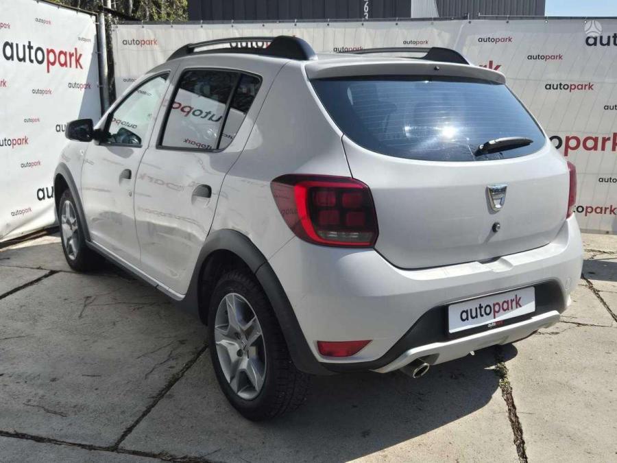 Balts Dacia Sandero 2020 Ukmergė, ar dzinēja tilpumu 0.90 L un nobraukumu 124 tūkst. km par 4900 €, foto 21 vietnē AUTOMOTO.COM.LV