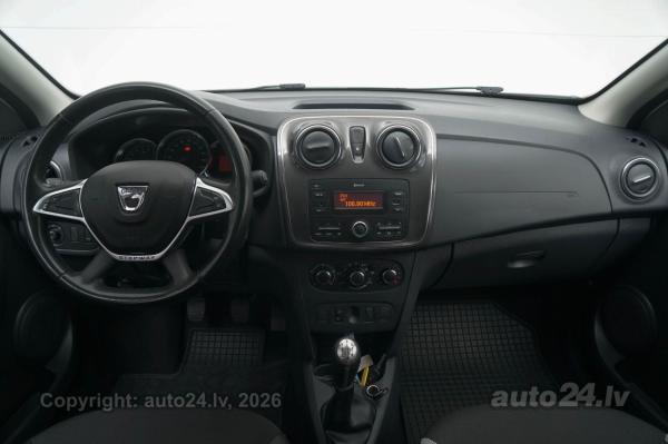 White Dacia Sandero 2020 in Tallinn, with an engine capacity of 0.90 L and mileage of 132 thousand km for 5890 €, photo 8 on AUTOMOTO.COM.LV