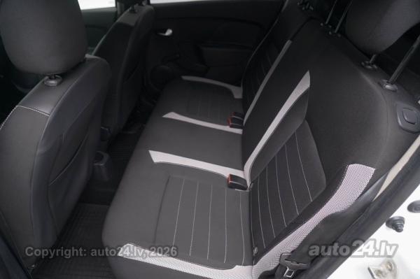 White Dacia Sandero 2020 in Tallinn, with an engine capacity of 0.90 L and mileage of 132 thousand km for 5890 €, photo 10 on AUTOMOTO.COM.LV