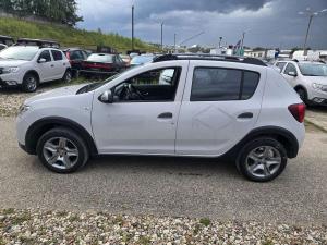 Balts Dacia Sandero 2020 Viļņa, ar dzinēja tilpumu 0.90 L un nobraukumu 100 tūkst. km par 3777 €, foto 3 vietnē AUTOMOTO.COM.LV