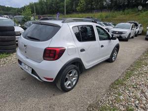Balts Dacia Sandero 2020 Viļņa, ar dzinēja tilpumu 0.90 L un nobraukumu 100 tūkst. km par 3777 €, foto 7 vietnē AUTOMOTO.COM.LV