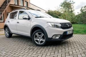 Balts Dacia Sandero 2020 Kretinga, ar dzinēja tilpumu 0.90 L un nobraukumu 151 tūkst. km par 3999 €, foto  vietnē AUTOMOTO.COM.LV