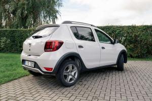 Balts Dacia Sandero 2020 Kretinga, ar dzinēja tilpumu 0.90 L un nobraukumu 151 tūkst. km par 3999 €, foto 4 vietnē AUTOMOTO.COM.LV