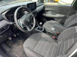 White Dacia Sandero 2021 in Kaunas, with an engine capacity of 1.00 L and mileage of 98 thousand km for 4800 €, photo 11 on AUTOMOTO.COM.LV