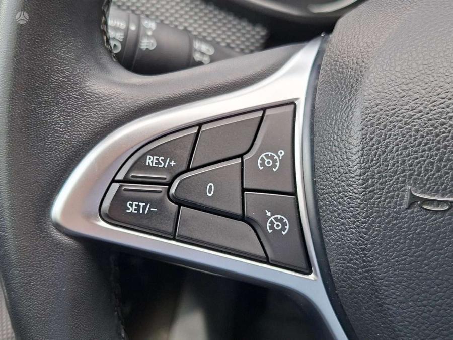 Balts Dacia Sandero 2021 Viļņa, ar dzinēja tilpumu 1.00 L un nobraukumu 60 tūkst. km par 11500 €, foto 18 vietnē AUTOMOTO.COM.LV
