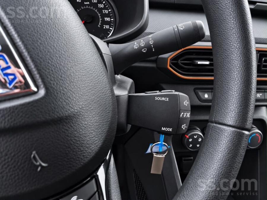 Balts Dacia Sandero 2021 Daugavpils, ar dzinēja tilpumu 1.00 L un nobraukumu 0 tūkst. km par 8900 €, foto 11 vietnē AUTOMOTO.COM.LV
