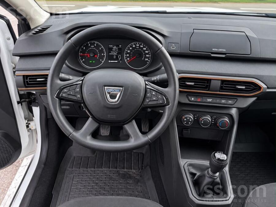 Balts Dacia Sandero 2021 Daugavpils, ar dzinēja tilpumu 1.00 L un nobraukumu 0 tūkst. km par 8900 €, foto 12 vietnē AUTOMOTO.COM.LV