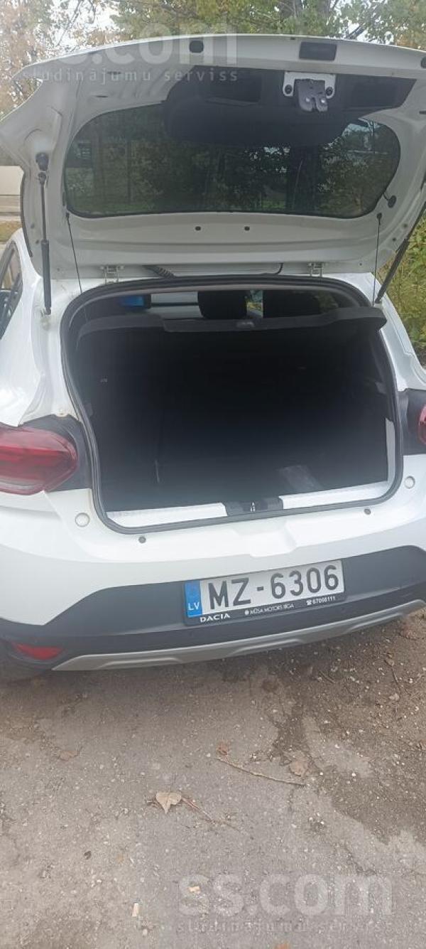 Balts Dacia Sandero 2021 Aizkraukle, ar dzinēja tilpumu 1.00 L un nobraukumu 187 tūkst. km par 7300 €, foto 8 vietnē AUTOMOTO.COM.LV