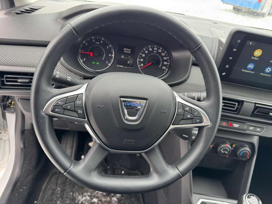 Balts Dacia Sandero 2022 Kauņa, ar dzinēja tilpumu 1.00 L un nobraukumu 30 tūkst. km par 5900 €, foto 16 vietnē AUTOMOTO.COM.LV