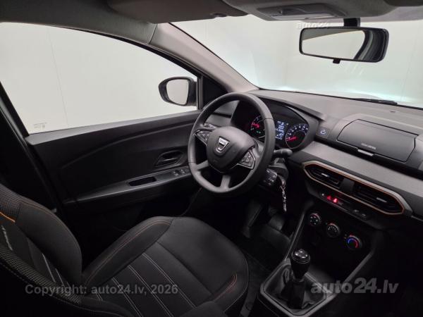 White Dacia Sandero 2022 in Tallinn, with an engine capacity of 1.00 L and mileage of 148 thousand km for 7900 €, photo 11 on AUTOMOTO.COM.LV