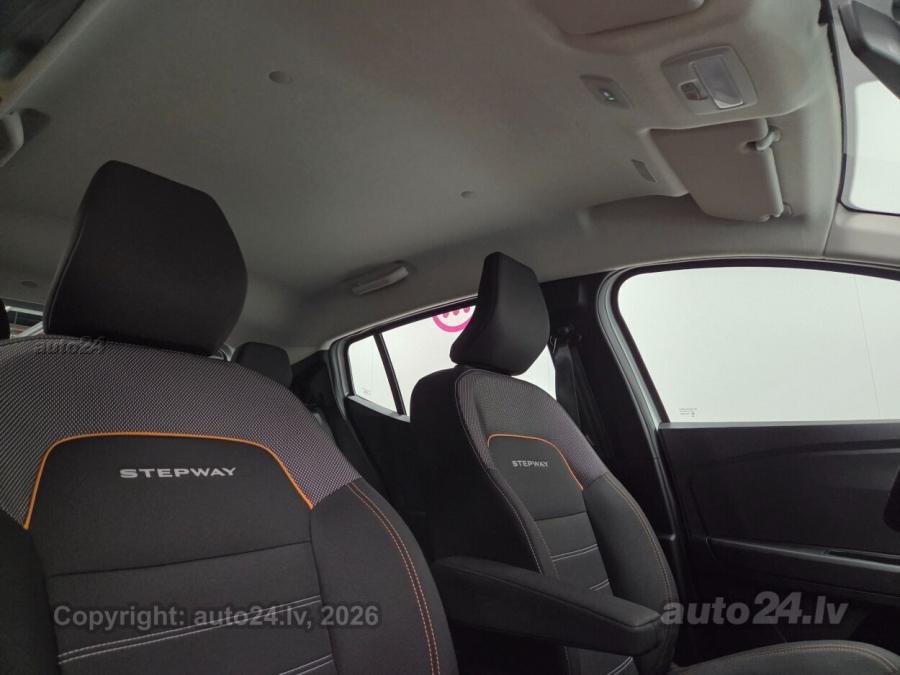 White Dacia Sandero 2022 in Tallinn, with an engine capacity of 1.00 L and mileage of 148 thousand km for 7900 €, photo 16 on AUTOMOTO.COM.LV