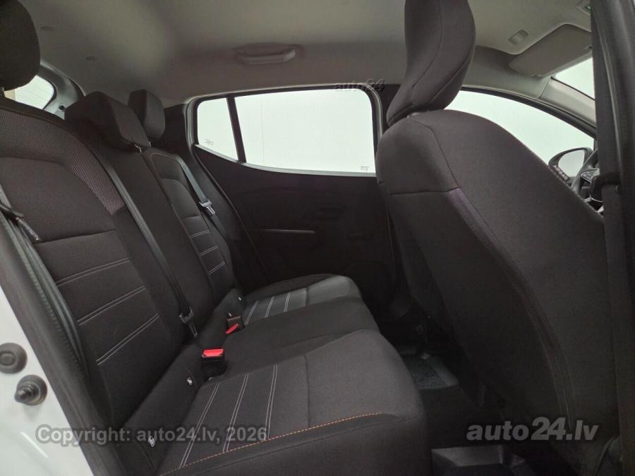White Dacia Sandero 2022 in Tallinn, with an engine capacity of 1.00 L and mileage of 148 thousand km for 7900 €, photo 17 on AUTOMOTO.COM.LV