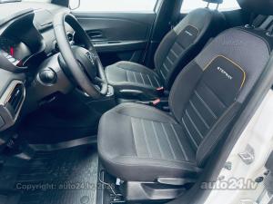 White Dacia Sandero 2022 in Tallinn, with an engine capacity of 1.00 L and mileage of 130 thousand km for 8400 €, photo 6 on AUTOMOTO.COM.LV