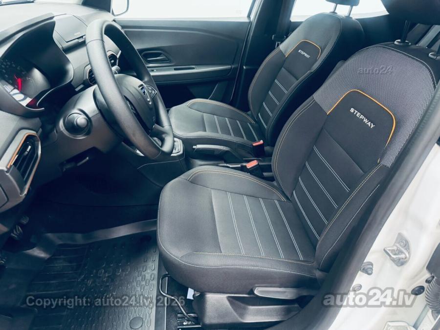 White Dacia Sandero 2022 in Tallinn, with an engine capacity of 1.00 L and mileage of 130 thousand km for 8400 €, photo 6 on AUTOMOTO.COM.LV
