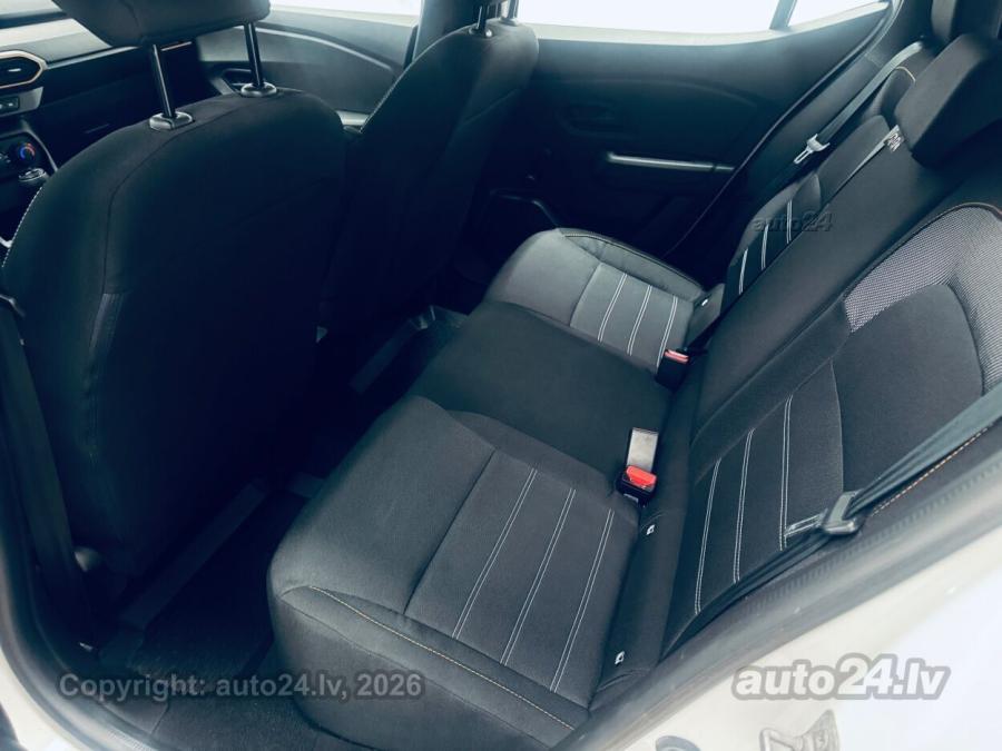 White Dacia Sandero 2022 in Tallinn, with an engine capacity of 1.00 L and mileage of 130 thousand km for 8400 €, photo 7 on AUTOMOTO.COM.LV