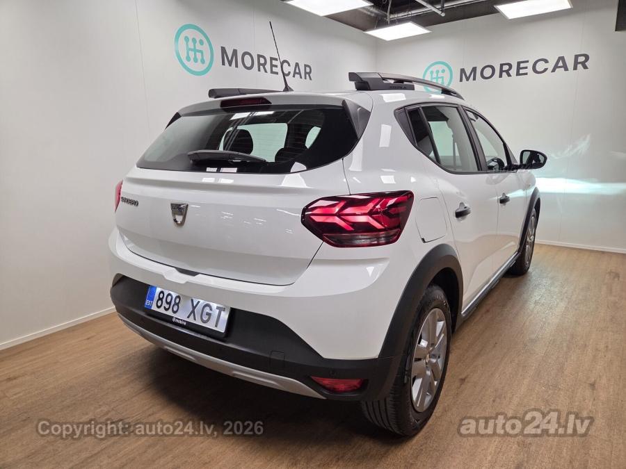 White Dacia Sandero 2022 in Tallinn, with an engine capacity of 1.00 L and mileage of 76 thousand km for 8900 €, photo 7 on AUTOMOTO.COM.LV
