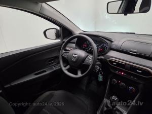 White Dacia Sandero 2022 in Tallinn, with an engine capacity of 1.00 L and mileage of 76 thousand km for 8900 €, photo 11 on AUTOMOTO.COM.LV