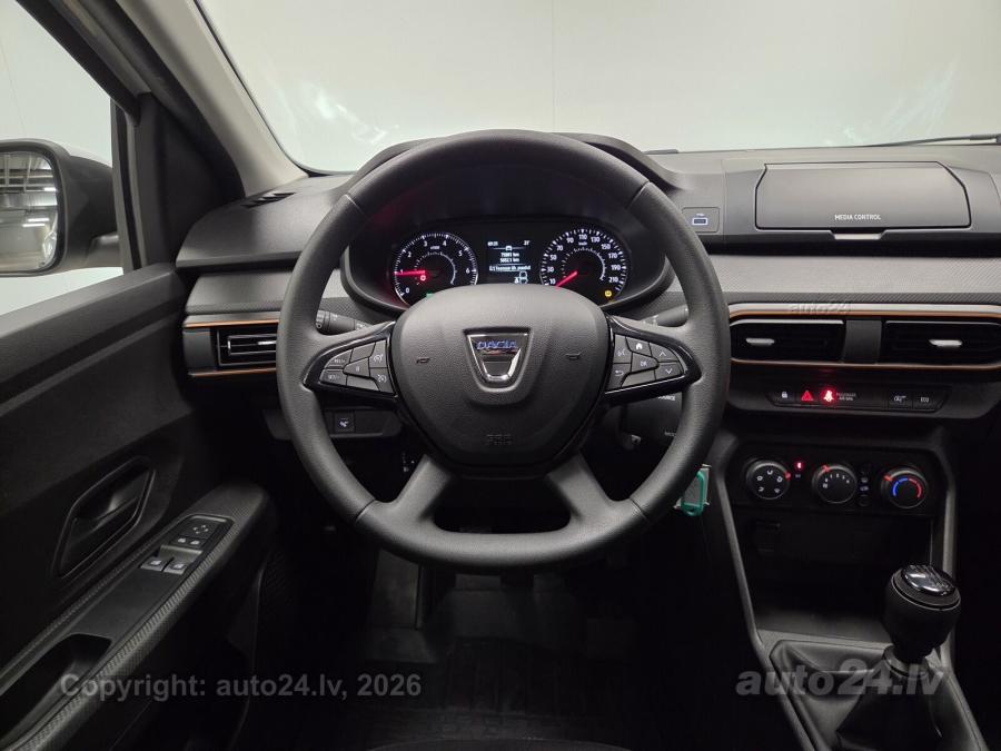 White Dacia Sandero 2022 in Tallinn, with an engine capacity of 1.00 L and mileage of 76 thousand km for 8900 €, photo 12 on AUTOMOTO.COM.LV