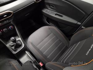 White Dacia Sandero 2022 in Tallinn, with an engine capacity of 1.00 L and mileage of 76 thousand km for 8900 €, photo 14 on AUTOMOTO.COM.LV