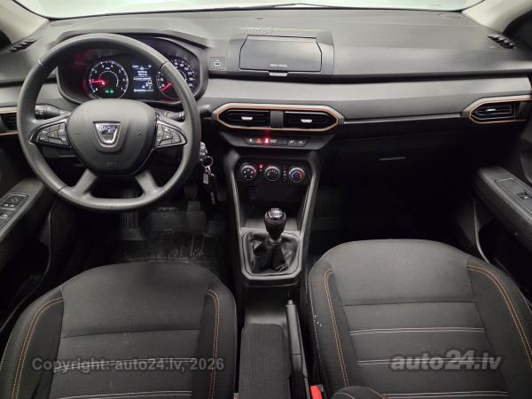 White Dacia Sandero 2022 in Tallinn, with an engine capacity of 1.00 L and mileage of 106 thousand km for 8400 €, photo 7 on AUTOMOTO.COM.LV