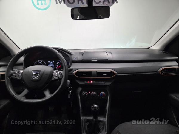 White Dacia Sandero 2022 in Tallinn, with an engine capacity of 1.00 L and mileage of 106 thousand km for 8400 €, photo 8 on AUTOMOTO.COM.LV