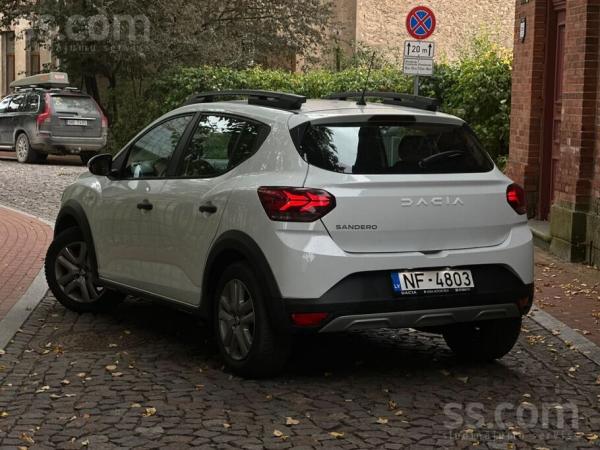Balts Dacia Sandero 2022 Cēsis, ar dzinēja tilpumu 1.00 L un nobraukumu 57 tūkst. km par 9900 €, foto 4 vietnē AUTOMOTO.COM.LV
