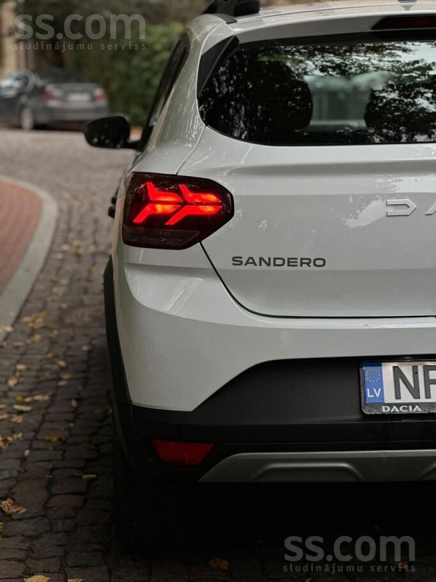 Balts Dacia Sandero 2022 Cēsis, ar dzinēja tilpumu 1.00 L un nobraukumu 57 tūkst. km par 9900 €, foto 13 vietnē AUTOMOTO.COM.LV