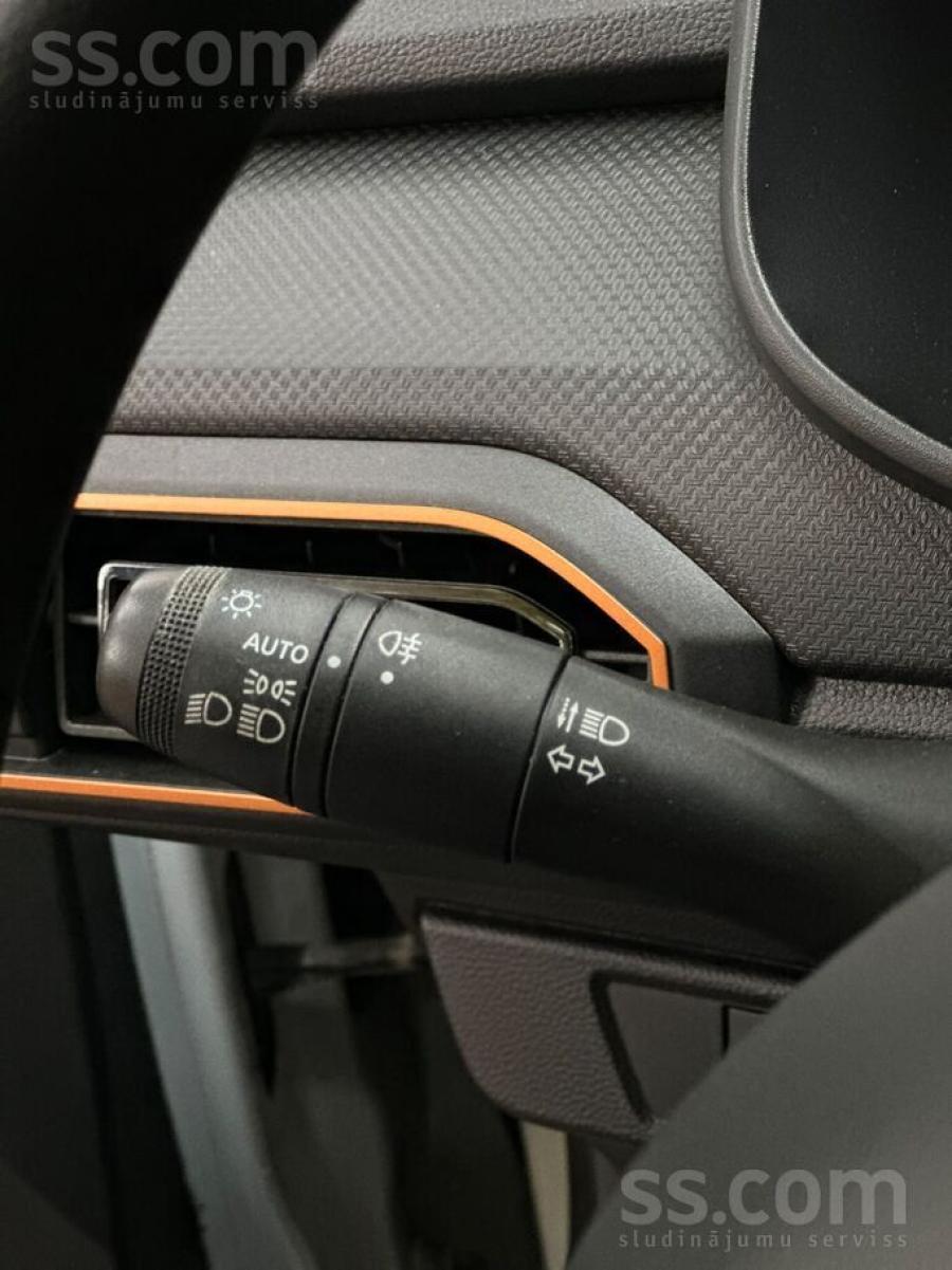 Balts Dacia Sandero 2022 Cēsis, ar dzinēja tilpumu 1.00 L un nobraukumu 57 tūkst. km par 9900 €, foto 22 vietnē AUTOMOTO.COM.LV
