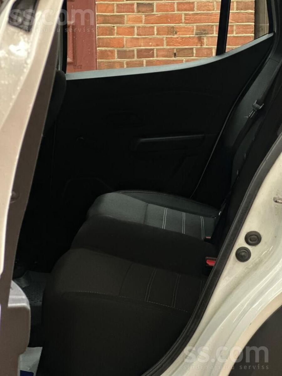 Balts Dacia Sandero 2022 Cēsis, ar dzinēja tilpumu 1.00 L un nobraukumu 57 tūkst. km par 9900 €, foto 27 vietnē AUTOMOTO.COM.LV