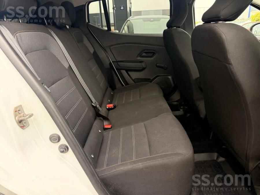 Balts Dacia Sandero 2022 Rīga, ar dzinēja tilpumu 1.00 L un nobraukumu 45 tūkst. km par 8990 €, foto 16 vietnē AUTOMOTO.COM.LV
