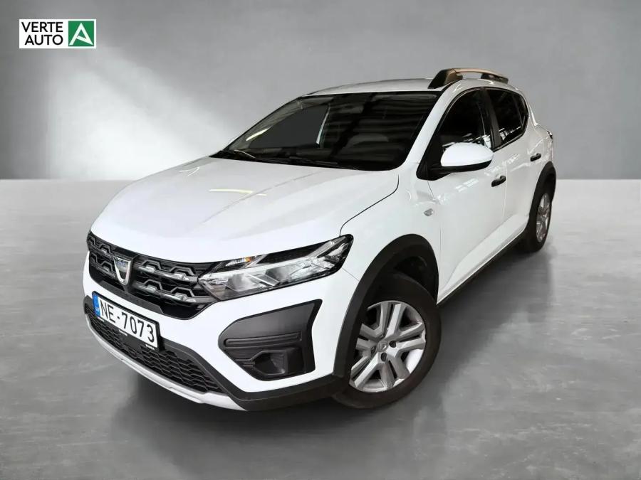 Белый Дачия Сандеро 2022 в Рига, объемом двигателя 1.00 л и пробегом 45 тыс. км за 8990 €, фото 1 на AUTOMOTO.COM.LV