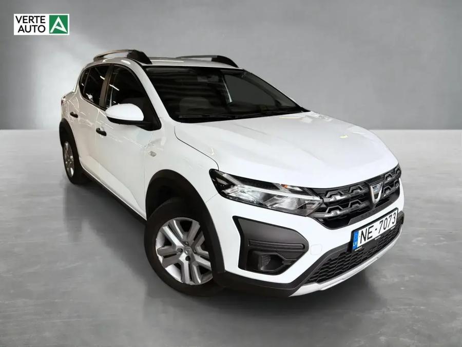 Белый Дачия Сандеро 2022 в Рига, объемом двигателя 1.00 л и пробегом 45 тыс. км за 8990 €, фото 3 на AUTOMOTO.COM.LV