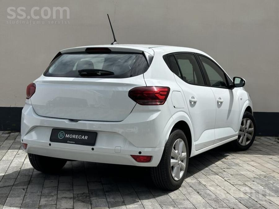 Balts Dacia Sandero 2023 Rīga, ar dzinēja tilpumu 1.00 L un nobraukumu 42 tūkst. km par 10950 €, foto 5 vietnē AUTOMOTO.COM.LV