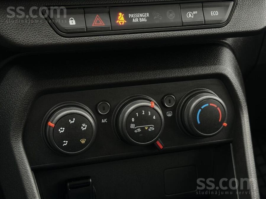 Balts Dacia Sandero 2023 Rīga, ar dzinēja tilpumu 1.00 L un nobraukumu 42 tūkst. km par 10950 €, foto 16 vietnē AUTOMOTO.COM.LV