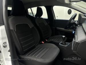 Balts Dacia Sandero 2023 Rīga, ar dzinēja tilpumu 1.00 L un nobraukumu 42 tūkst. km par 10200 €, foto 17 vietnē AUTOMOTO.COM.LV