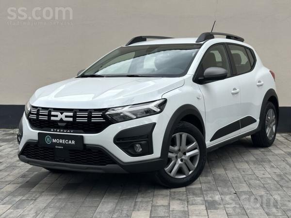 Белый Дачия Сандеро 2023 в Рига, объемом двигателя 1.00 л и пробегом 68 тыс. км за 11550 €, фото 1 на AUTOMOTO.COM.LV