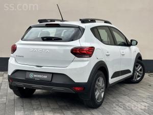 Белый Дачия Сандеро 2023 в Рига, объемом двигателя 1.00 л и пробегом 68 тыс. км за 11550 €, фото 5 на AUTOMOTO.COM.LV