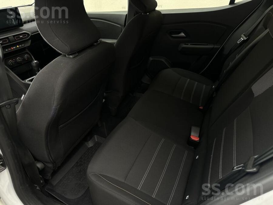 Белый Дачия Сандеро 2023 в Рига, объемом двигателя 1.00 л и пробегом 68 тыс. км за 11550 €, фото 17 на AUTOMOTO.COM.LV