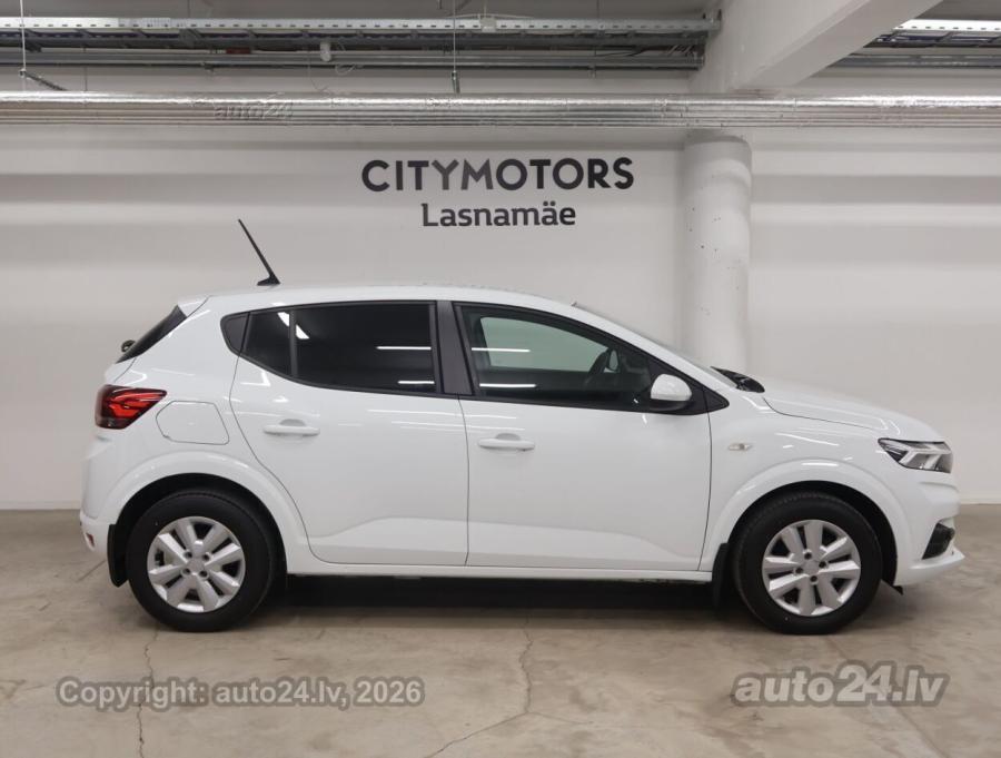 Balts Dacia Sandero 2023 Tallina, ar dzinēja tilpumu 1.00 L un nobraukumu 38 tūkst. km par 10900 €, foto 6 vietnē AUTOMOTO.COM.LV