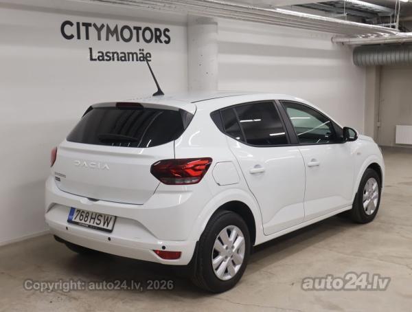 White Dacia Sandero 2023 in Tallinn, with an engine capacity of 1.00 L and mileage of 38 thousand km for 10900 €, photo 6 on AUTOMOTO.COM.LV