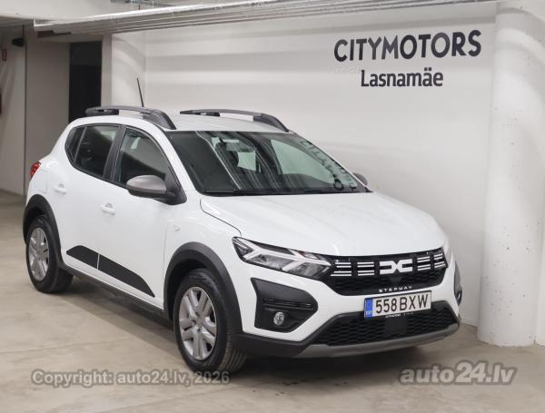 White Dacia Sandero 2023 in Tallinn, with an engine capacity of 1.00 L and mileage of 39 thousand km for 10900 €, photo 4 on AUTOMOTO.COM.LV