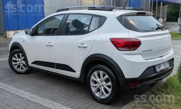 Balts Dacia Sandero 2023 Rīga, ar dzinēja tilpumu 1.00 L un nobraukumu 62 tūkst. km par 10900 €, foto 4 vietnē AUTOMOTO.COM.LV