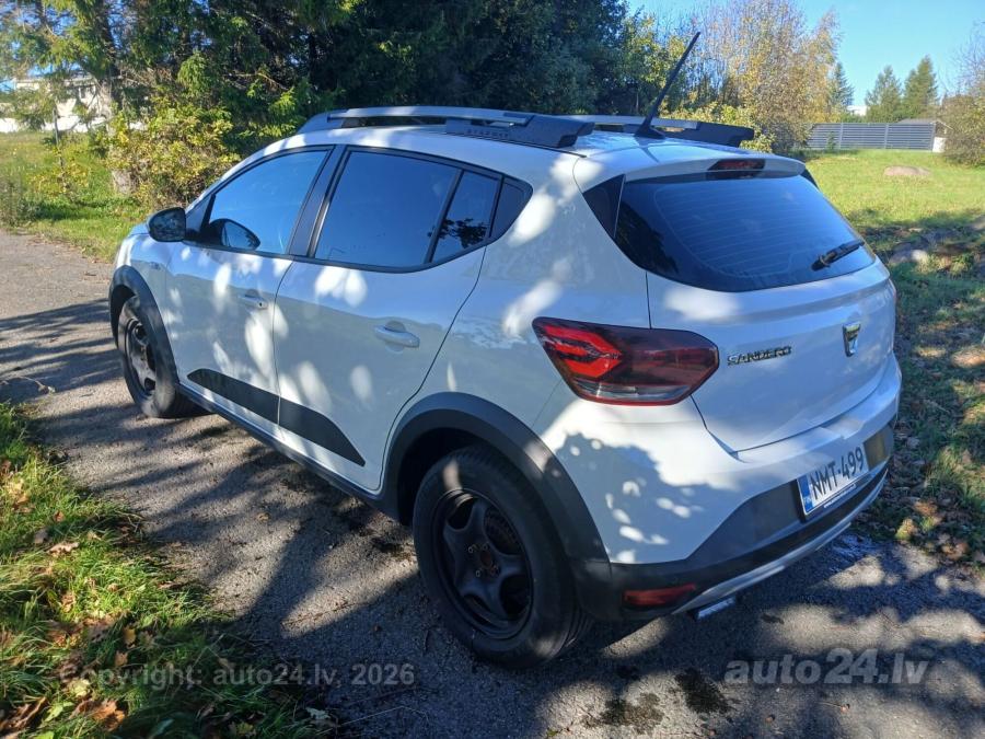 Balts Dacia Sandero 2023 Tallina, ar dzinēja tilpumu 1.00 L un nobraukumu 91 tūkst. km par 8999 €, foto 5 vietnē AUTOMOTO.COM.LV